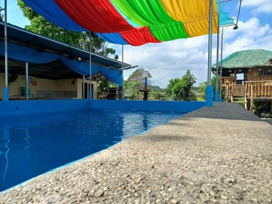 Marco's private pool ₱3,500 @ Bustos, Bulacan | PH.vacations