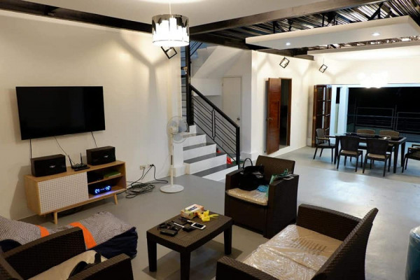 YOLO's Rest House ₱8,500 @ Taytay, Rizal | PH.vacations