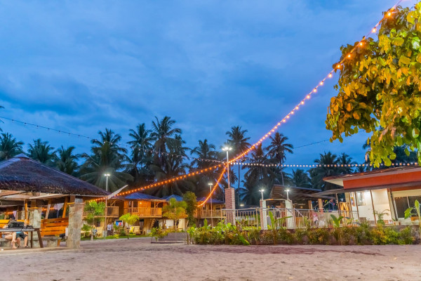 La Vanessa Beach Resort ₱1,000 @ , Surigao Del Sur | PH.vacations