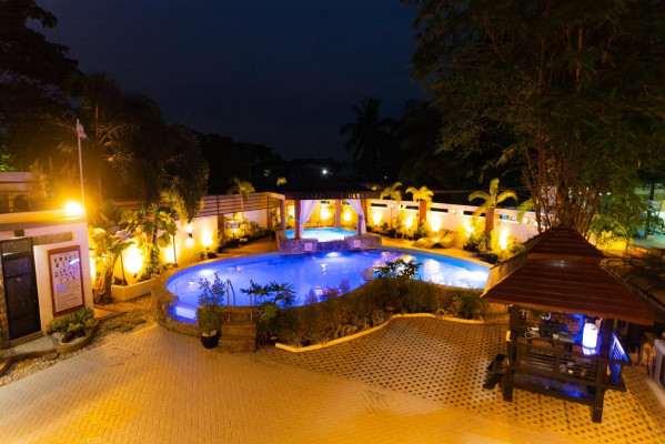 Villabong Resort - Imus ₱12,000 @ Imus, Cavite | PH.vacations