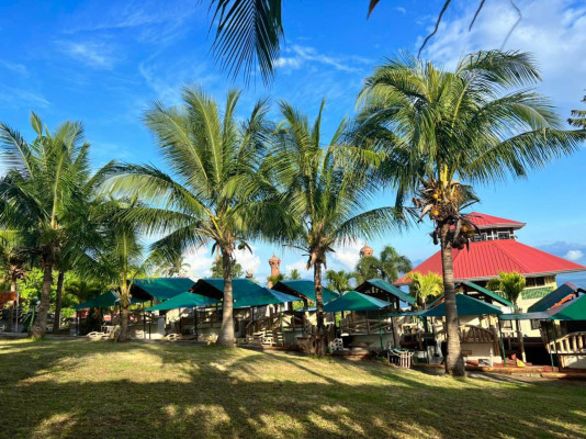 La Virginia Hotel & Resort ₱150 @ Mataas Na Kahoy, Batangas | PH.vacations