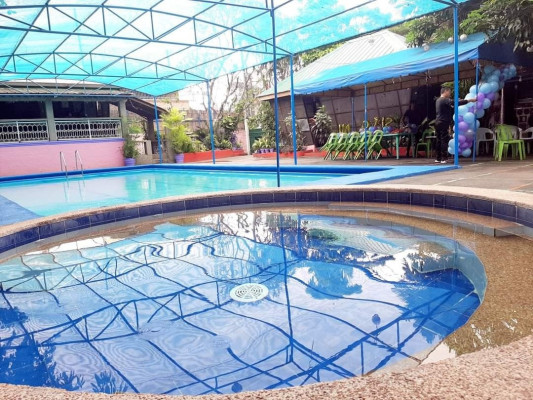Garden Private Resort ₱5,000 @ Calamba, Laguna | PH.vacations