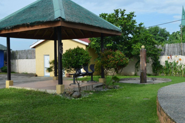 Casa Deval Resort ₱6,000 @ Cabuyao, Laguna | PH.vacations