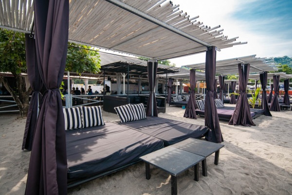 Inflatable Island Ph ₱399 @ Olongapo, Zambales | PH.vacations