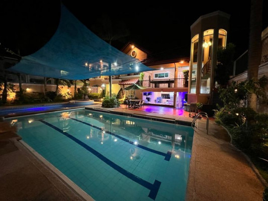 Campville Private Resort ₱10,000 @ Calamba, Laguna | PH.vacations