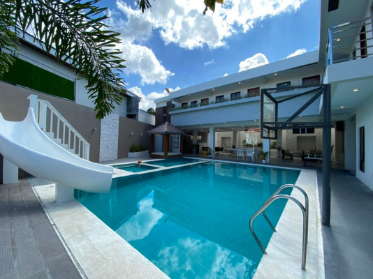 Relaxscape Resort ₱16,000 @ Calamba, Laguna, Philippines | PH.vacations