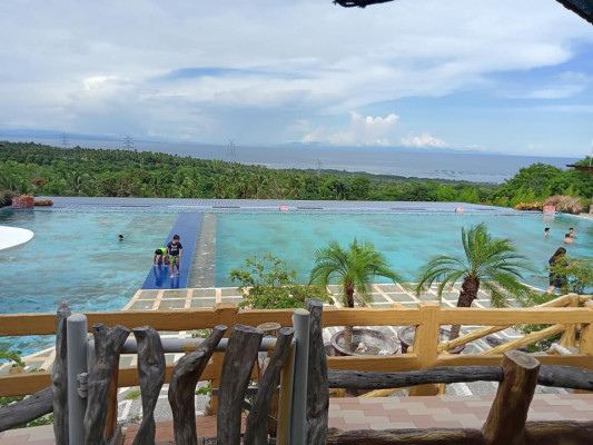 Sunrise Hillscape Avenido Farm & Resort ₱200 @ Digos City, Davao Del ...