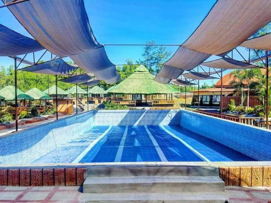 Ria Mae Bar And Resort ₱500 @ Castillejos, Zambales | PH.vacations
