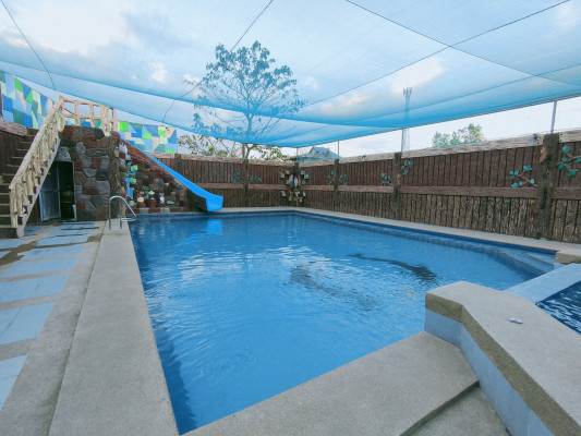 Señorita Andrea Private Resort ₱7,000 @ Silang, Cavite | PH.vacations