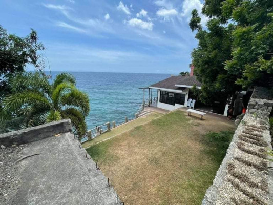 Exclusive Beach House ₱6,000 @ Catmon, Cebu | PH.vacations