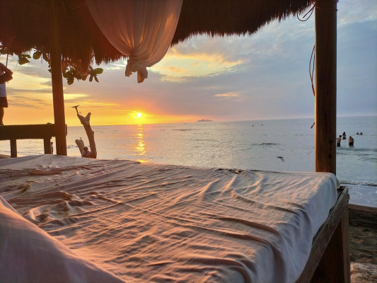 McDom Treehouse Resort ₱8,000 @ Lian, Batangas | PH.vacations